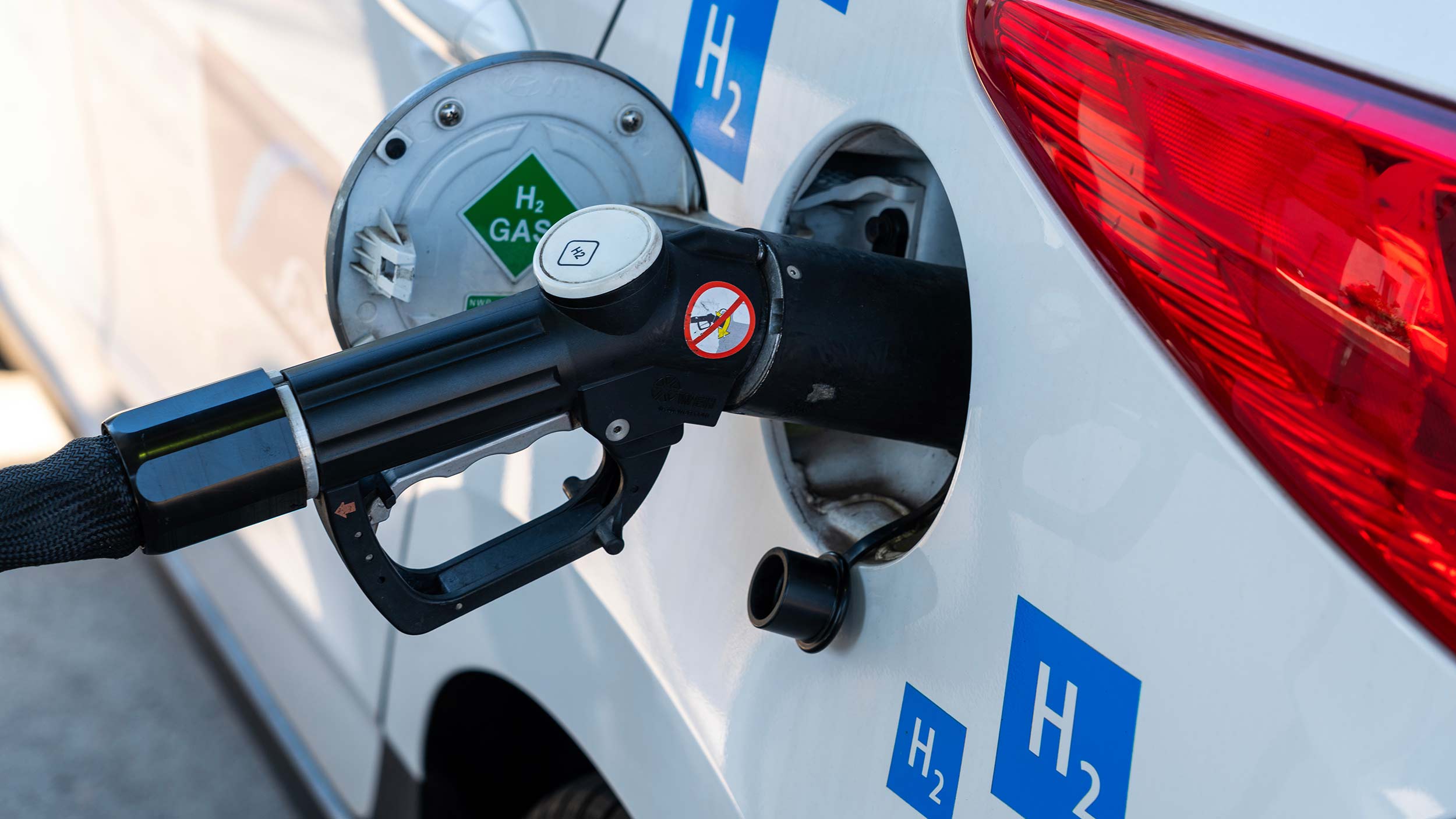 H2-Tankstelle für Lastwagen - Molekuelwende